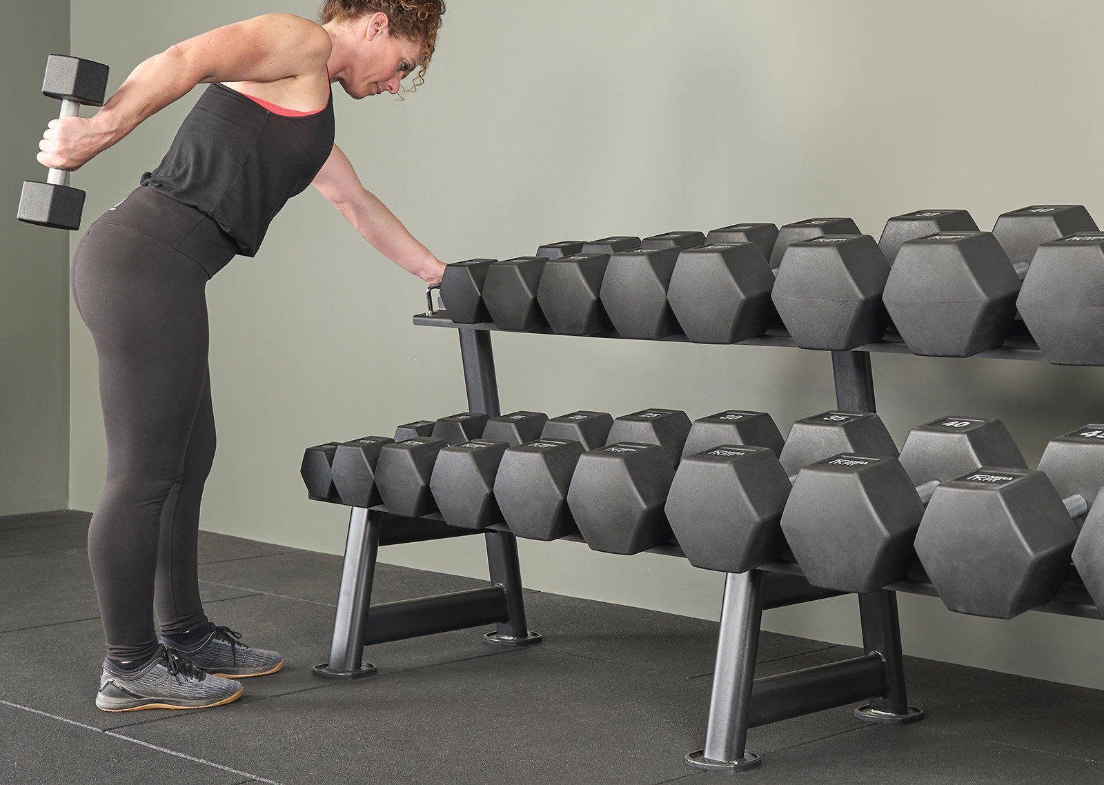 Dumbbell sets with storage rack from Miraft