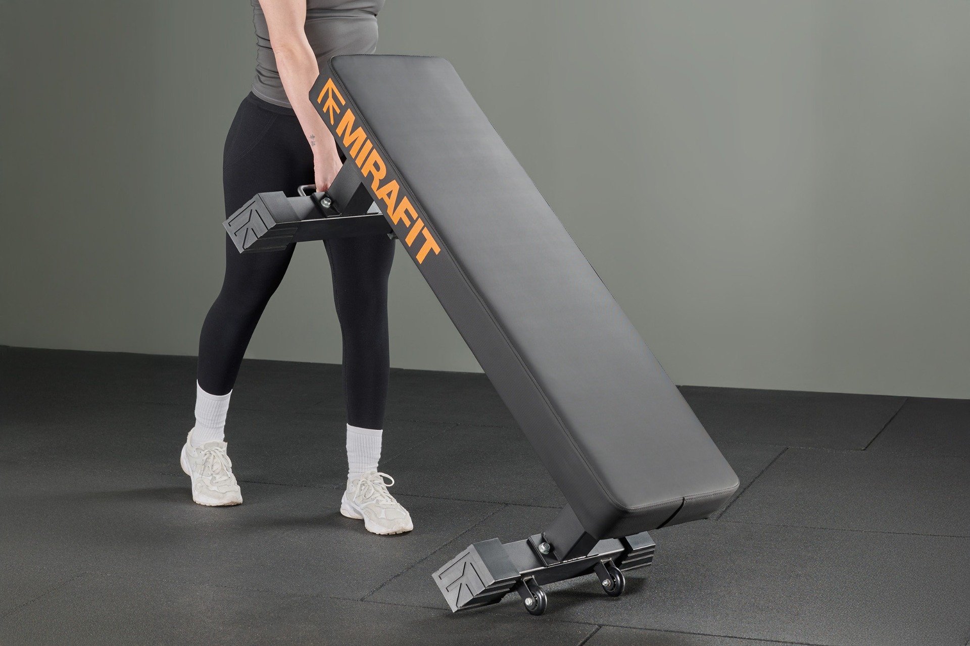 Commercial Flat M3 Weight Bench | Mirafit
