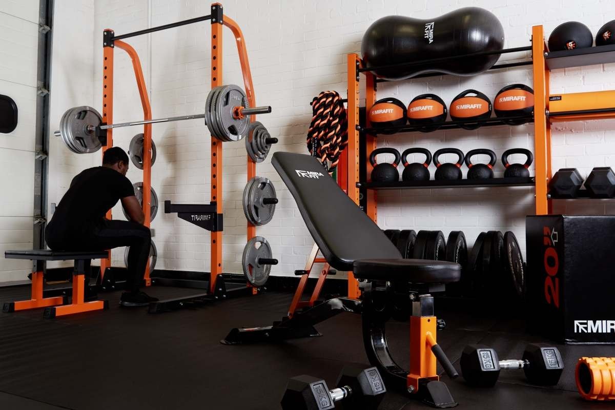 How To Turn Your Garage Into A Home Gym | Mirafit