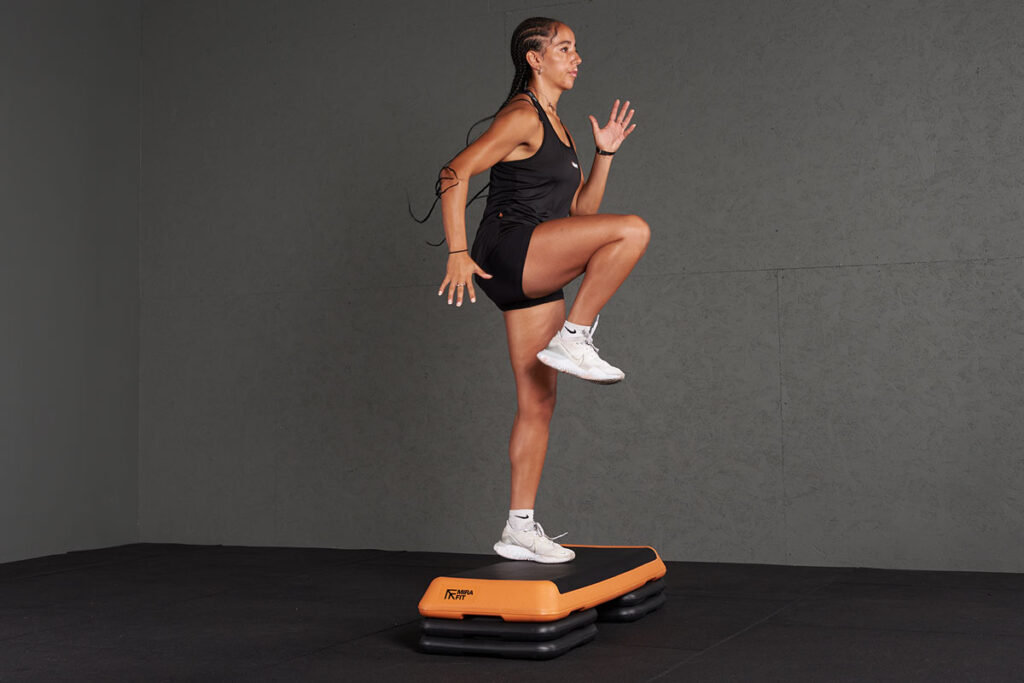 12 Best Fat Burning Exercises To Do At Home | Mirafit