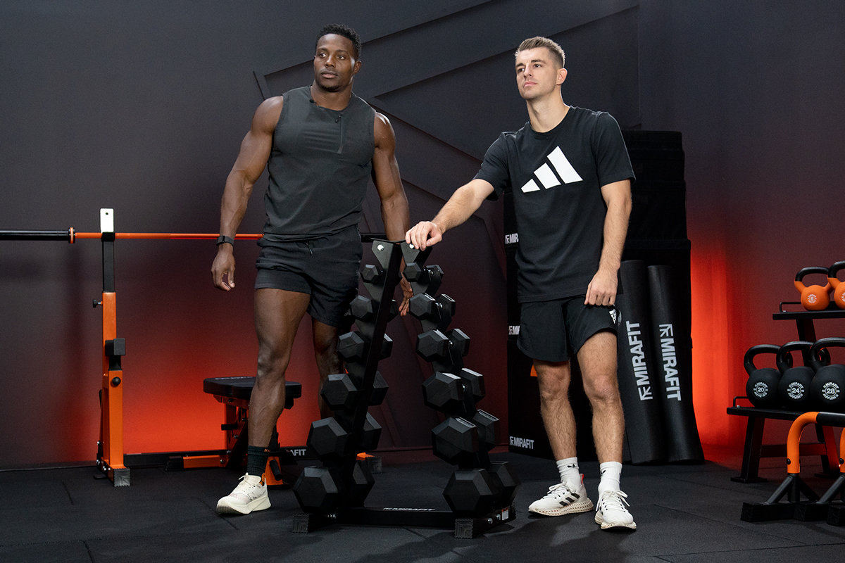 Harry AA Tries Max Whitlock's Dumbbell Routine | Mirafit