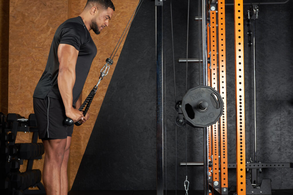 Rope Pushdown How To Maximize Your Tricep Pushdowns