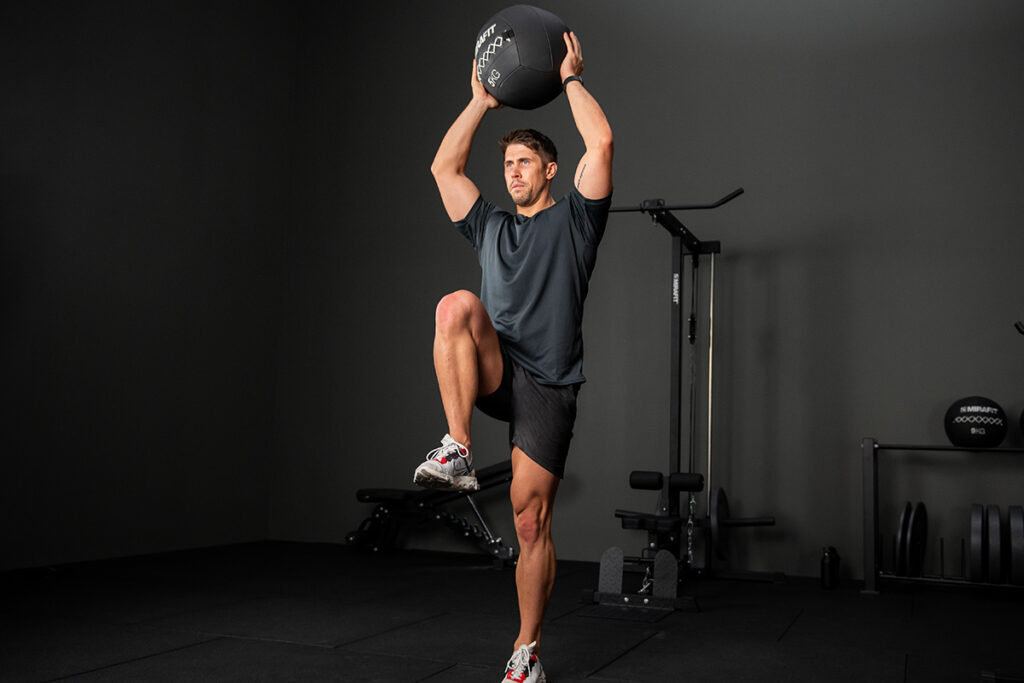 Top 10 Wall Ball Exercises | Mirafit