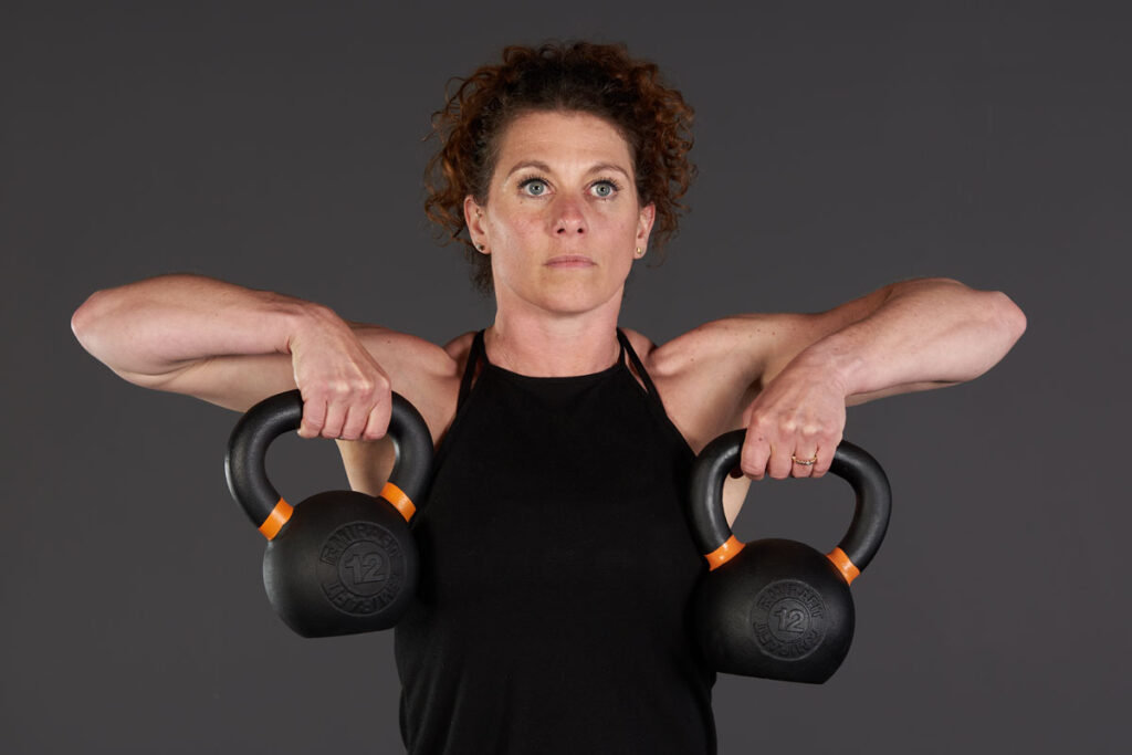 Sculpt a Broad Back with These Kettlebell Exercises | Mirafit