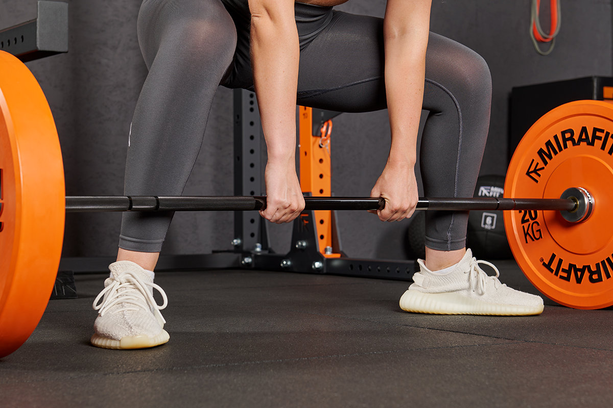 Are Sumo Deadlifts Cheating? | Mirafit