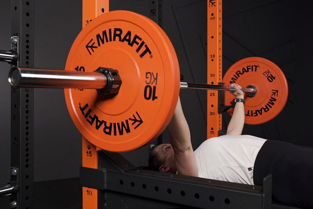 Guide to Bench pressing | Mirafit