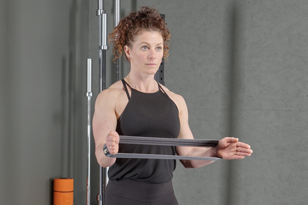 Upper Body Workout with Glute Bands | Mirafit